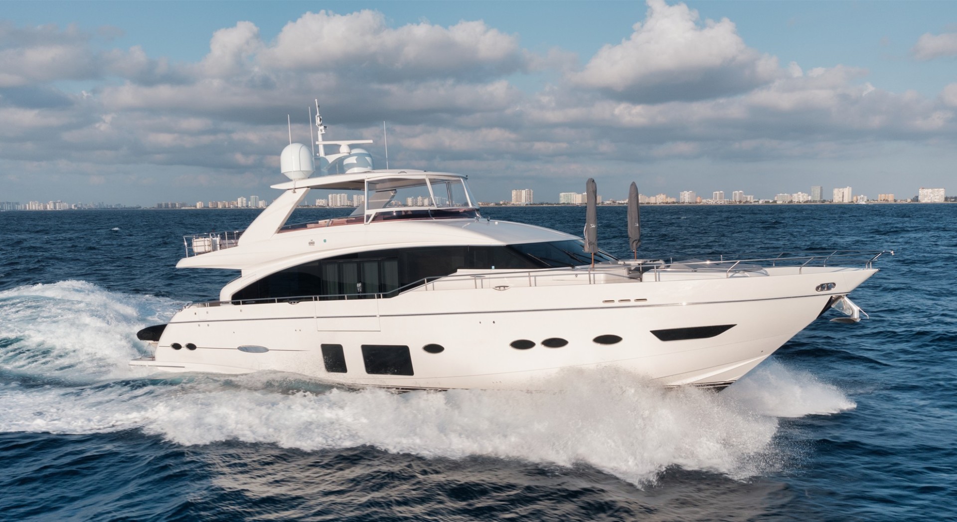 88' Princess 2016 Y88 Pronto