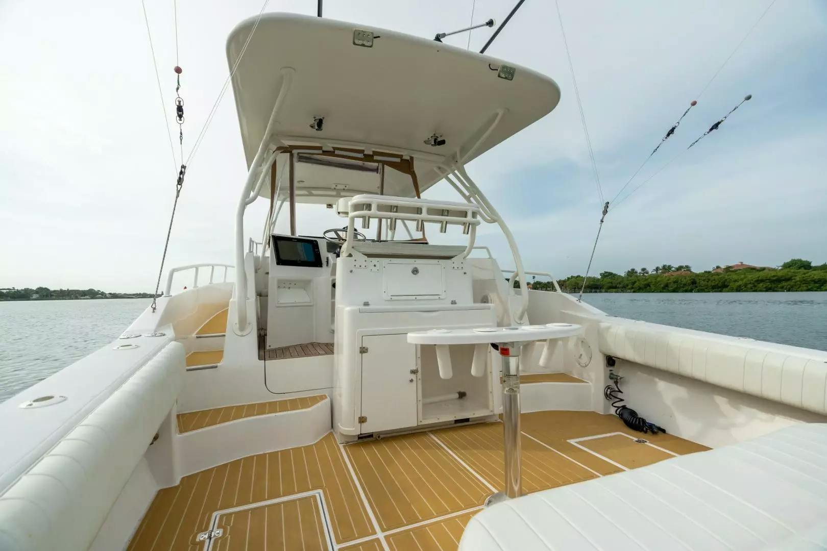 37' Intrepid 1991 37 Walkaround "Semper Fish" For Sale