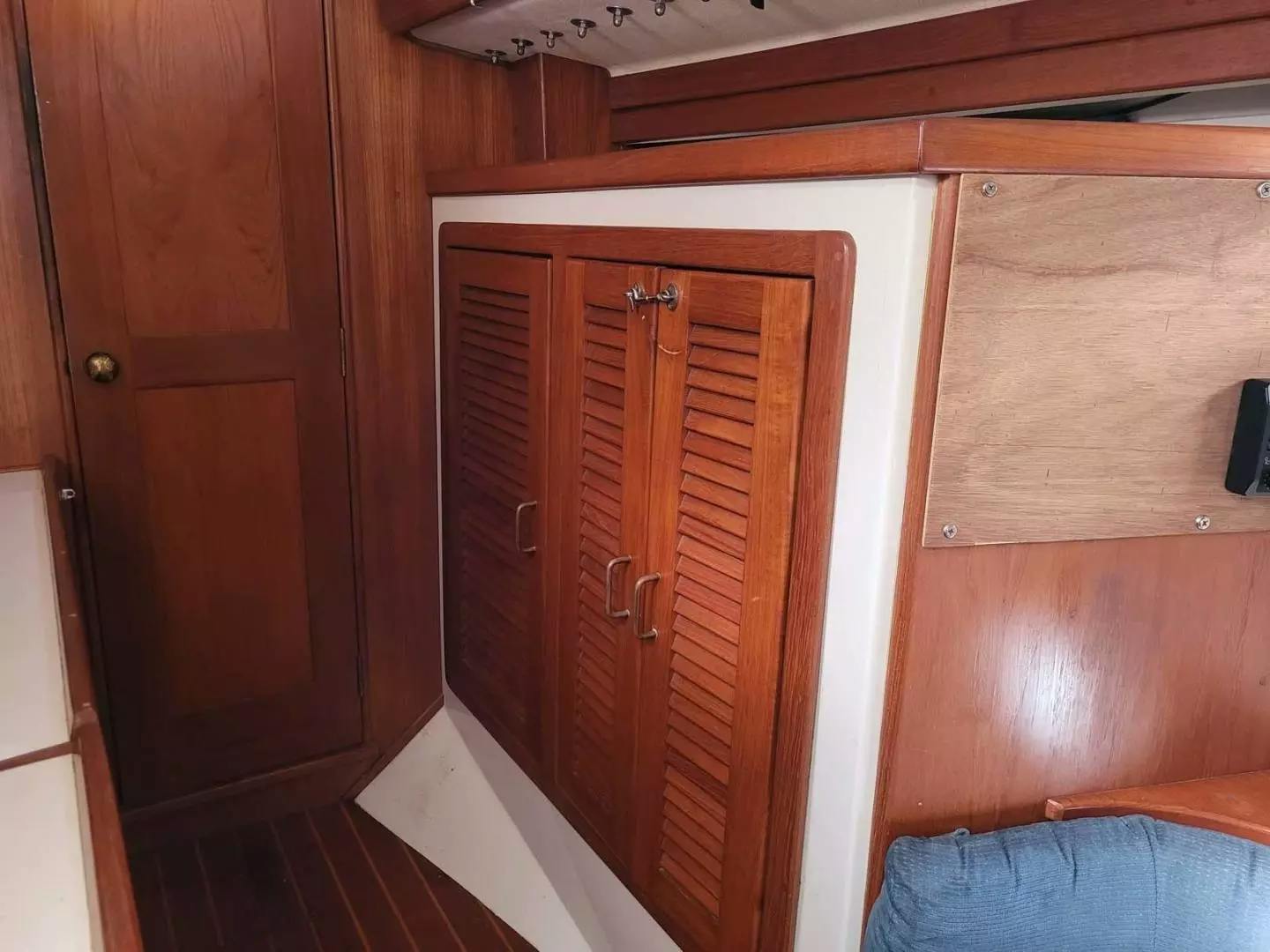 45' Catalina 1991 Morgan CC Sloop "Wing It" For Sale