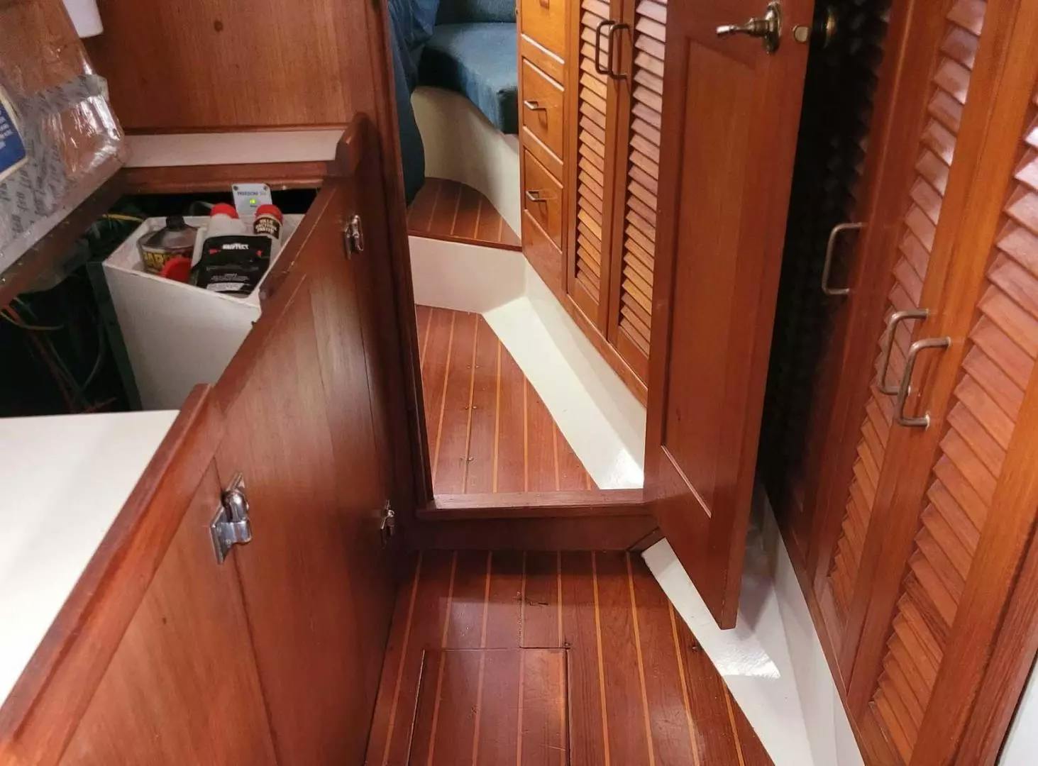 45' Catalina 1991 Morgan CC Sloop "Wing It" For Sale