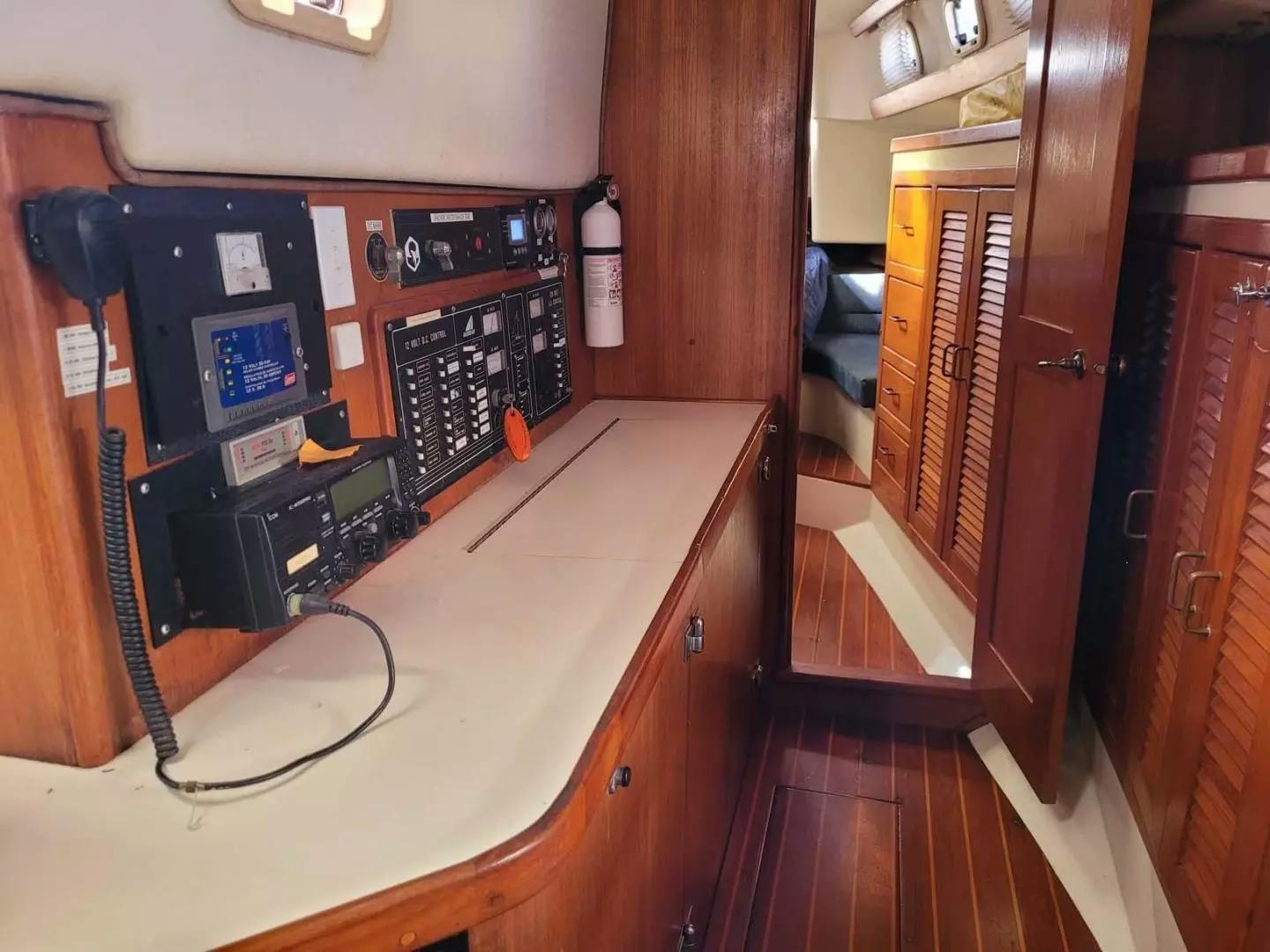 45' Catalina 1991 Morgan CC Sloop "Wing It" For Sale