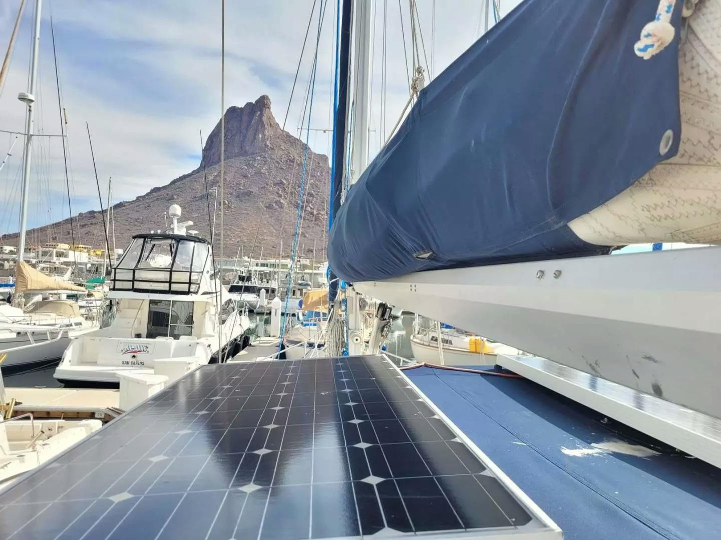 45' Catalina 1991 Morgan CC Sloop "Wing It" For Sale